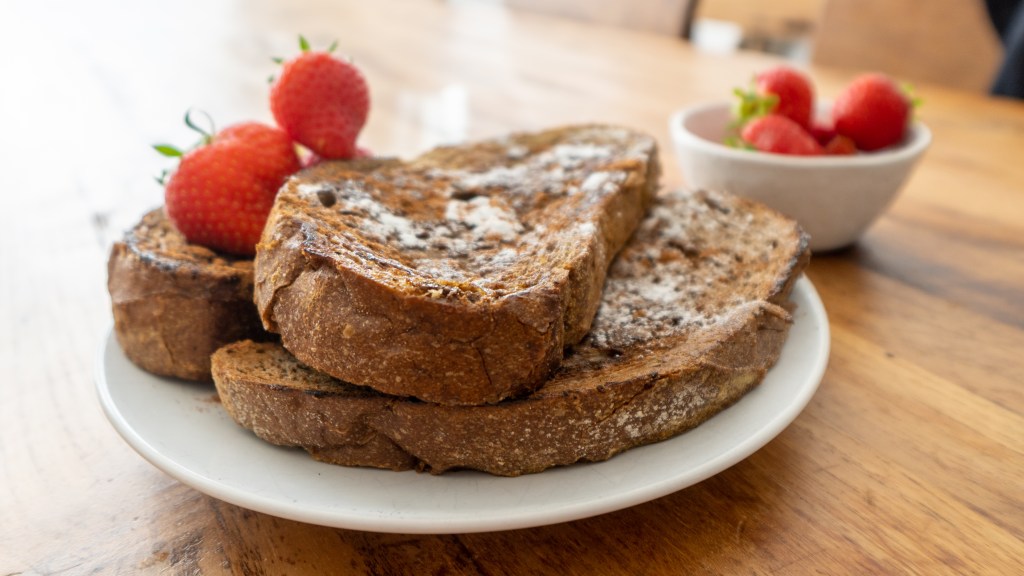 Vegan Anise French Toast - The Vegan Holiday